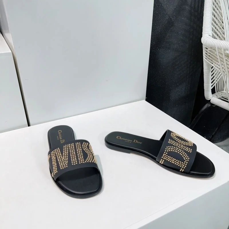 Discounted Christian Dior Slippers