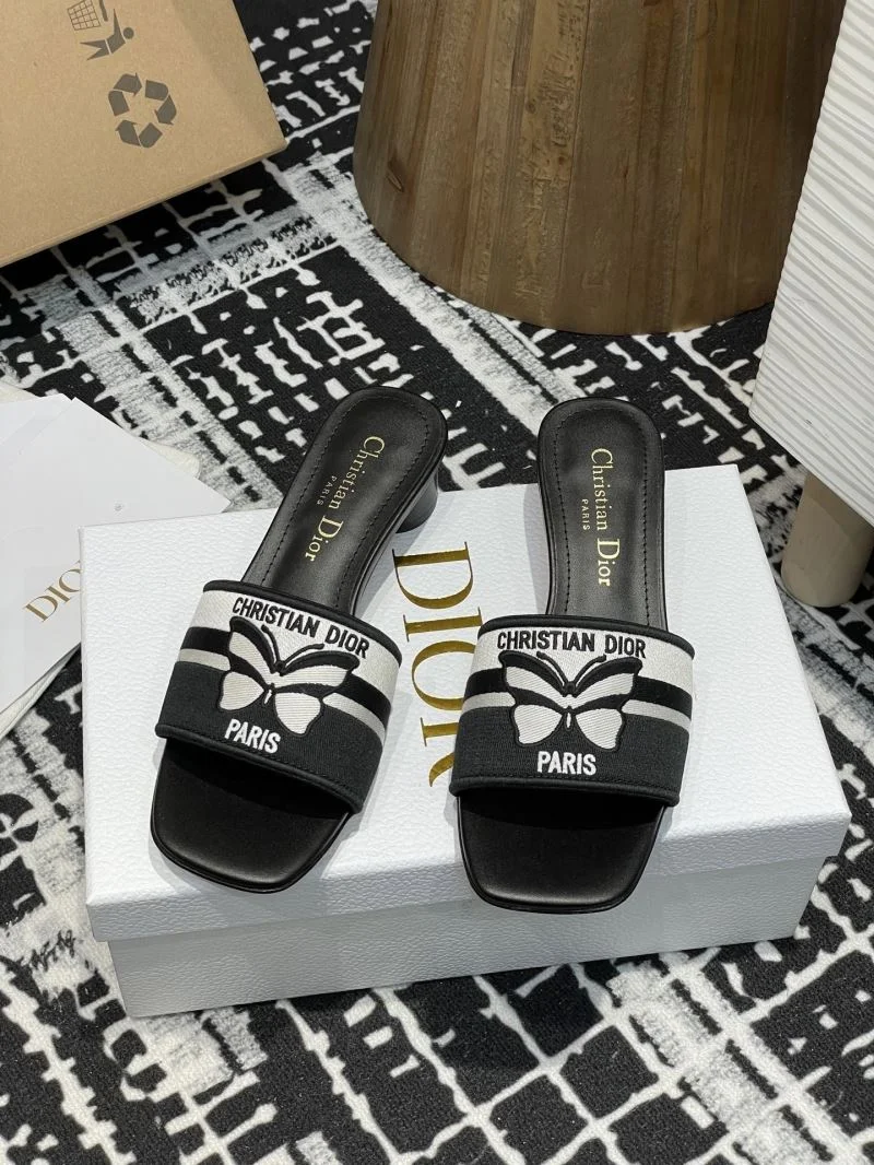 Bargain Christian Dior Slippers