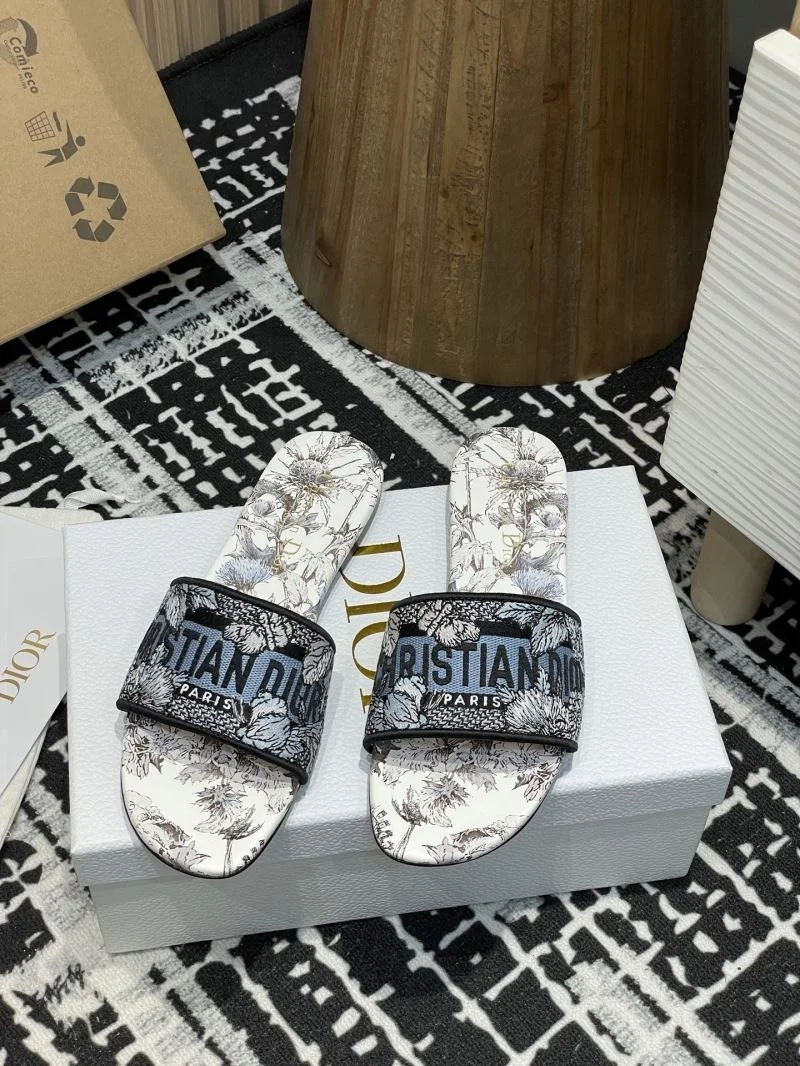 Top match Christian Dior Slippers