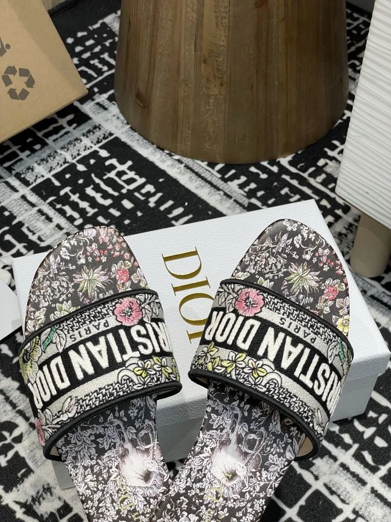 Exact replica Christian Dior Slippers