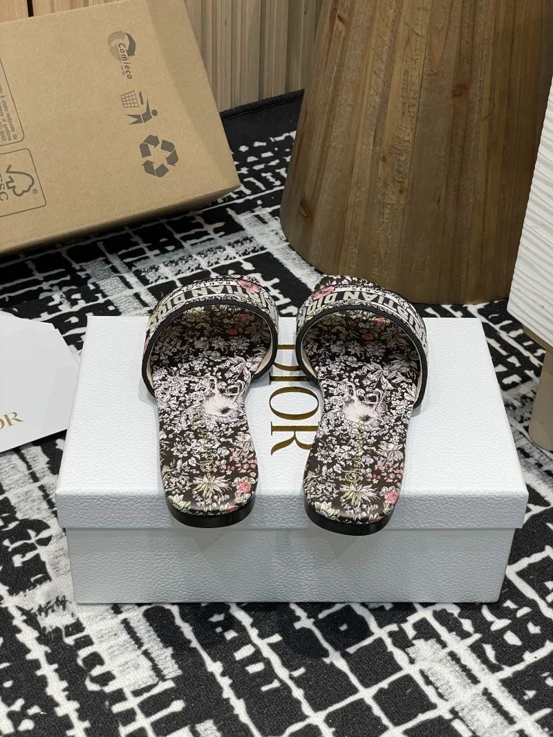 Exact replica Christian Dior Slippers