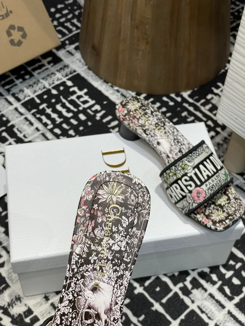 Exact replica Christian Dior Slippers