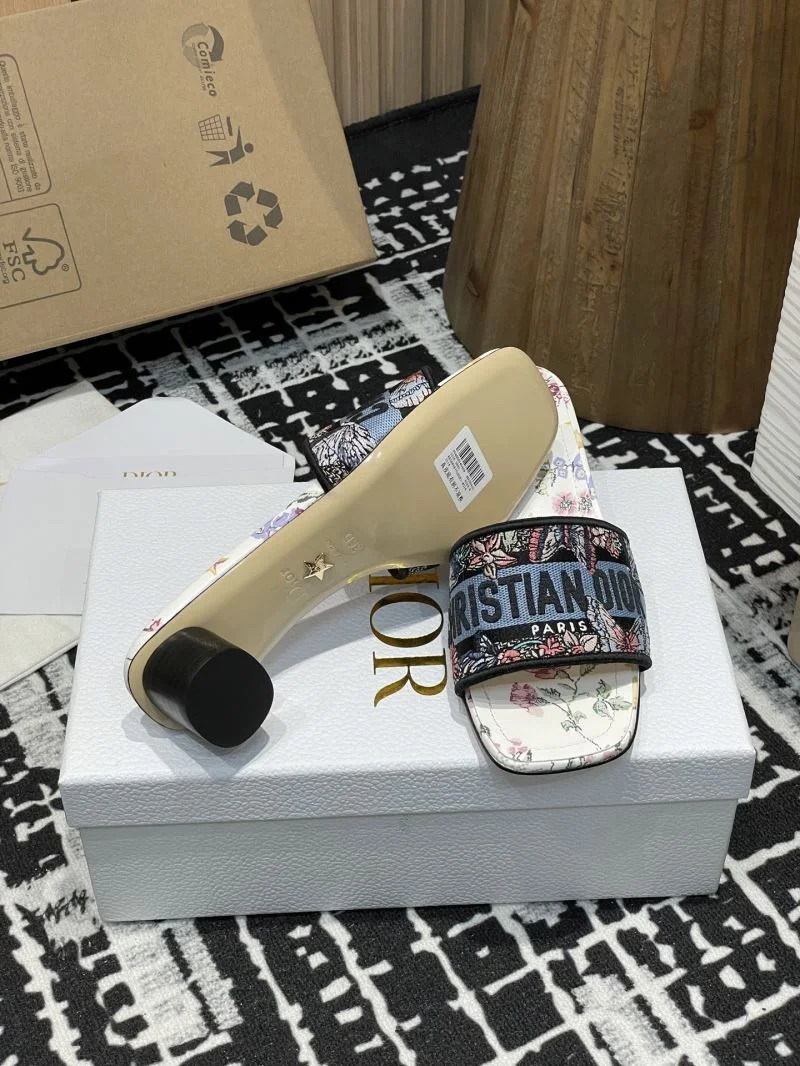 1:1 copy Christian Dior Slippers