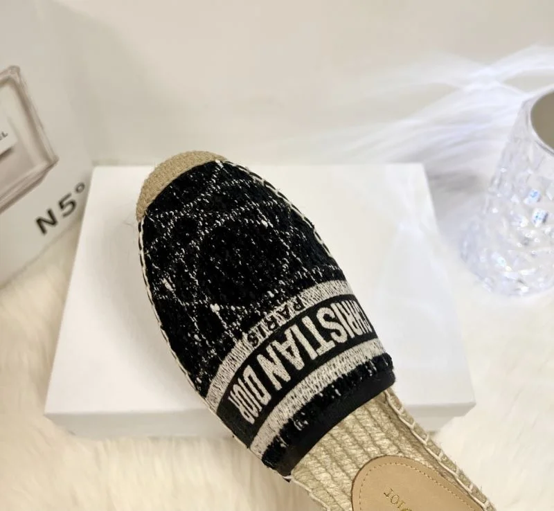 Inexpensive Christian Dior Slippers