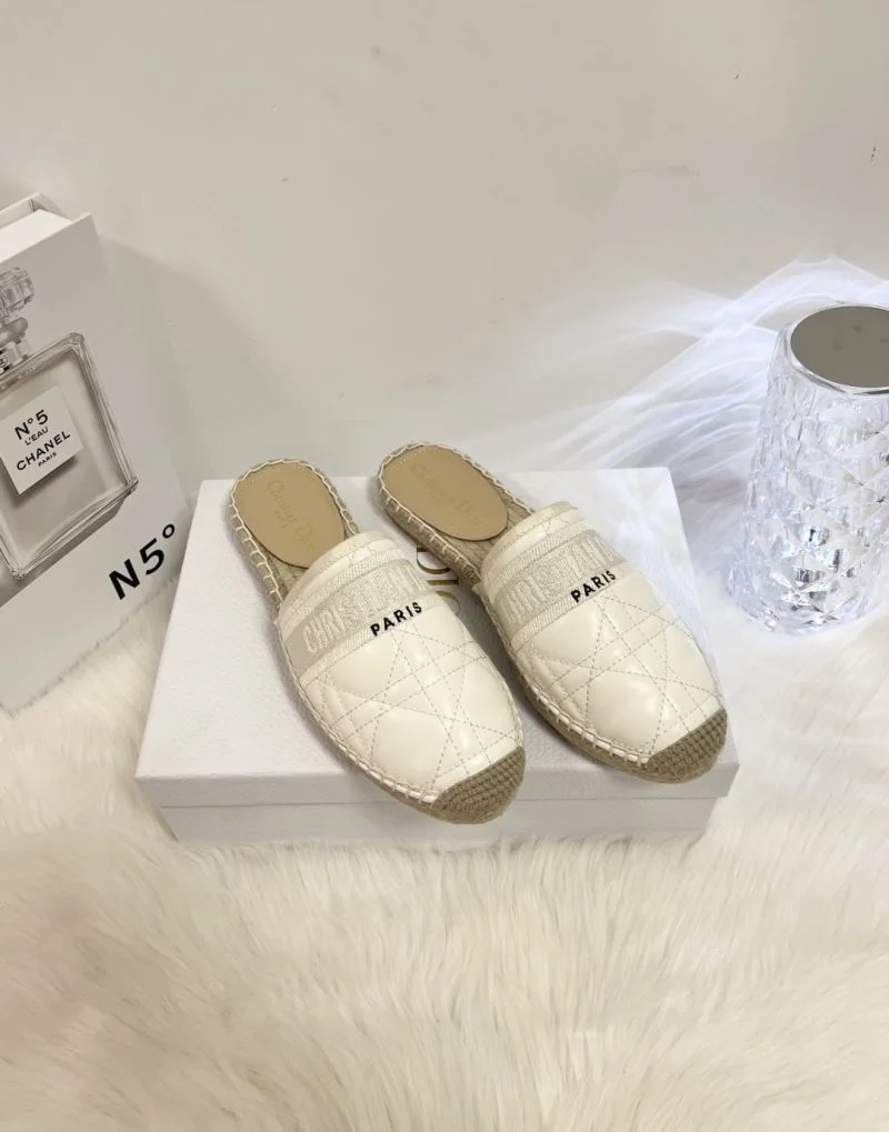Top match Christian Dior Slippers