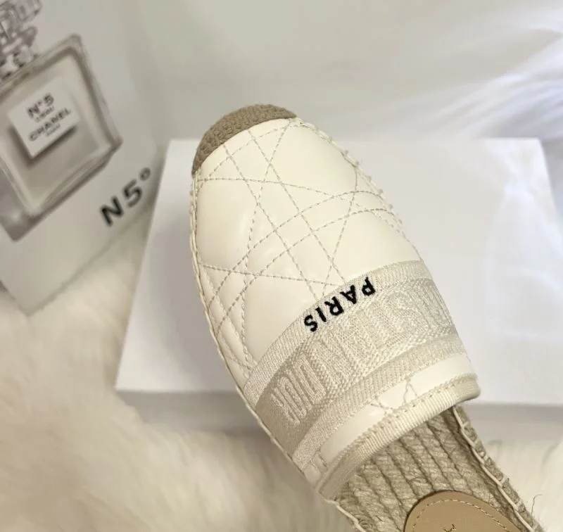 Top match Christian Dior Slippers