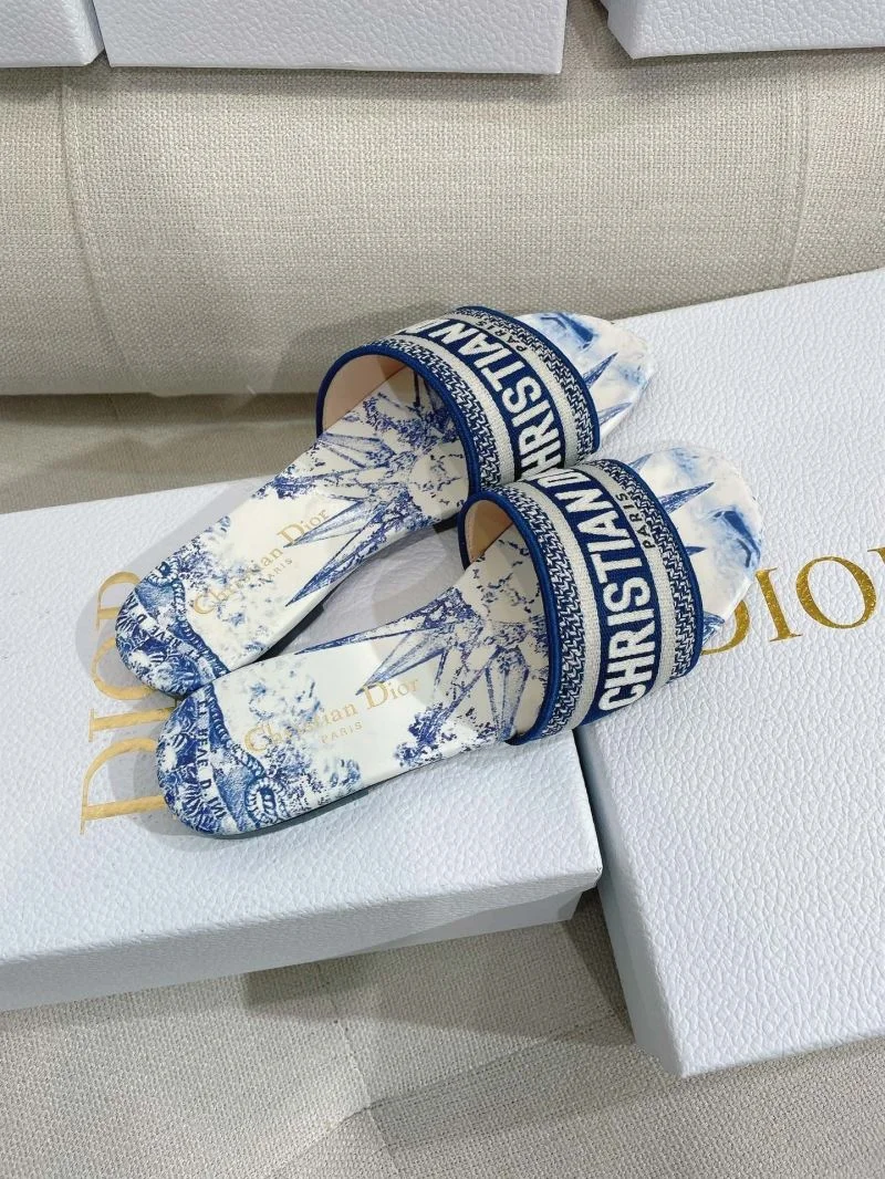 Value-priced Christian Dior Slippers