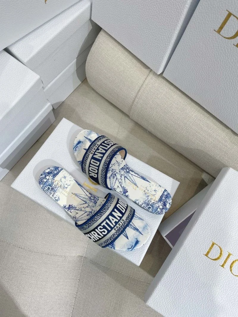 Value-priced Christian Dior Slippers