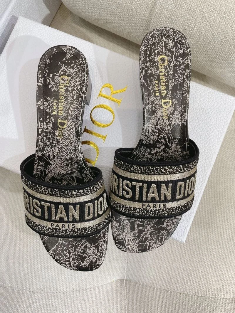 Value-priced Christian Dior Slippers