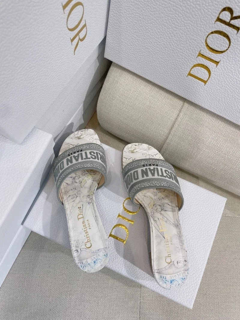 Top match Christian Dior Slippers