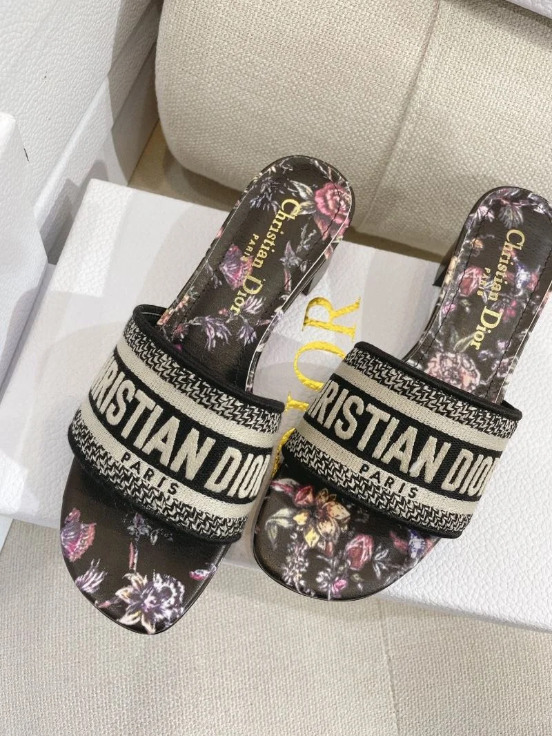 Top match Christian Dior Slippers