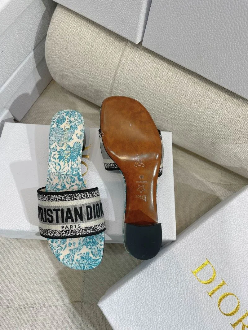 1:1 copy Christian Dior Slippers