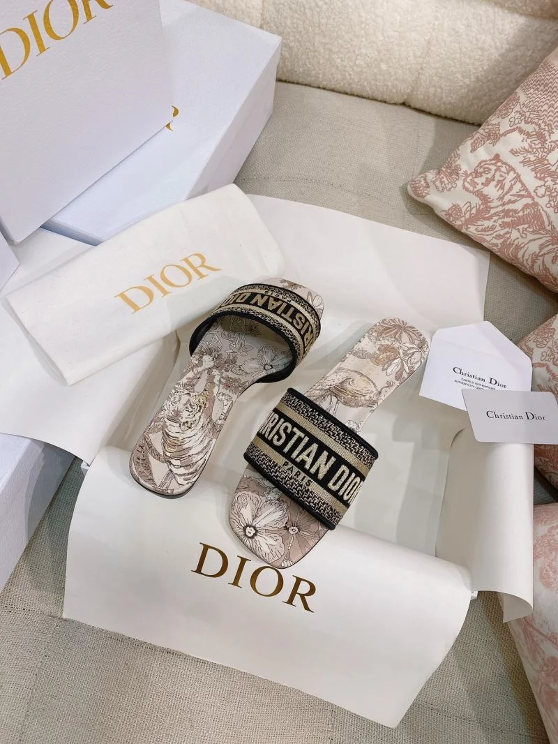 Bargain Christian Dior Slippers