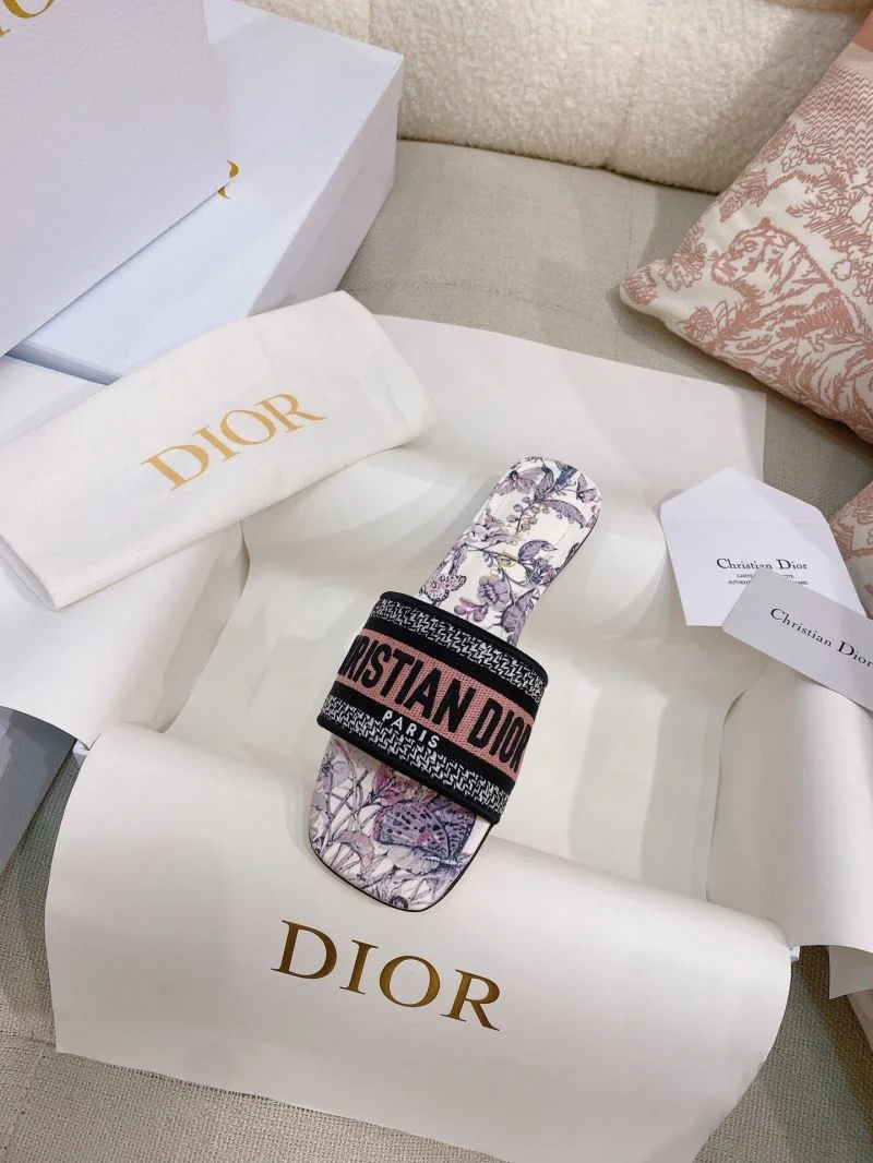 Bargain Christian Dior Slippers