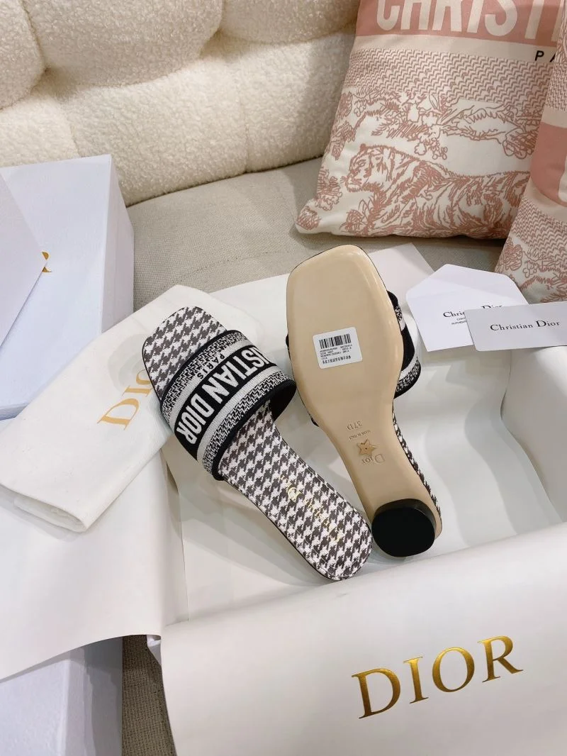 Indistinguishable Christian Dior Slippers