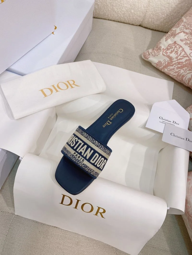 Inexpensive Christian Dior Slippers