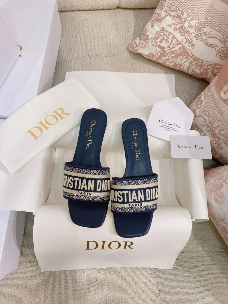 Inexpensive Christian Dior Slippers