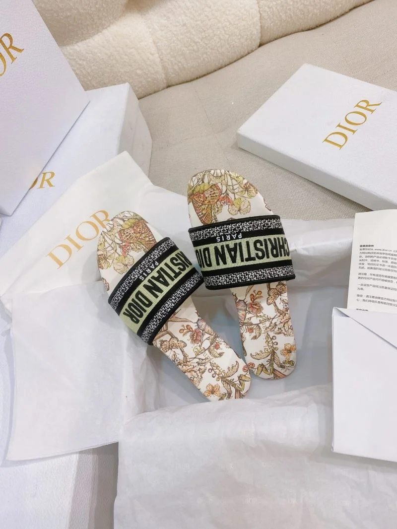 Bargain Christian Dior Slippers