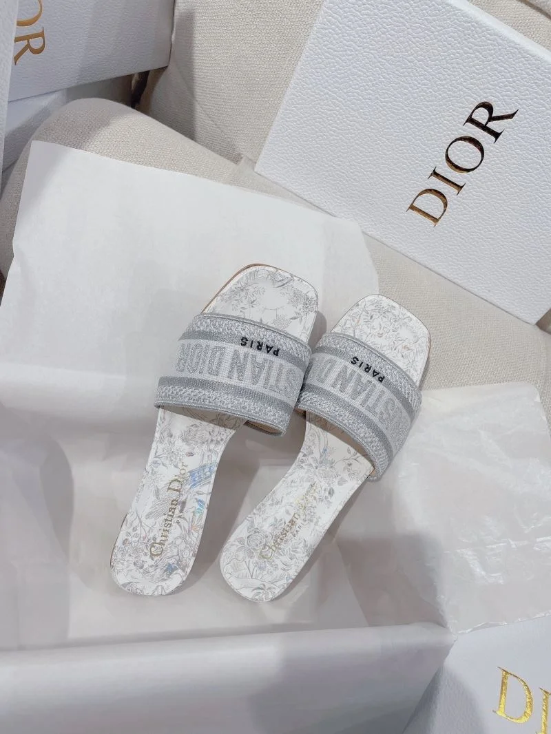Top mirror Christian Dior Slippers