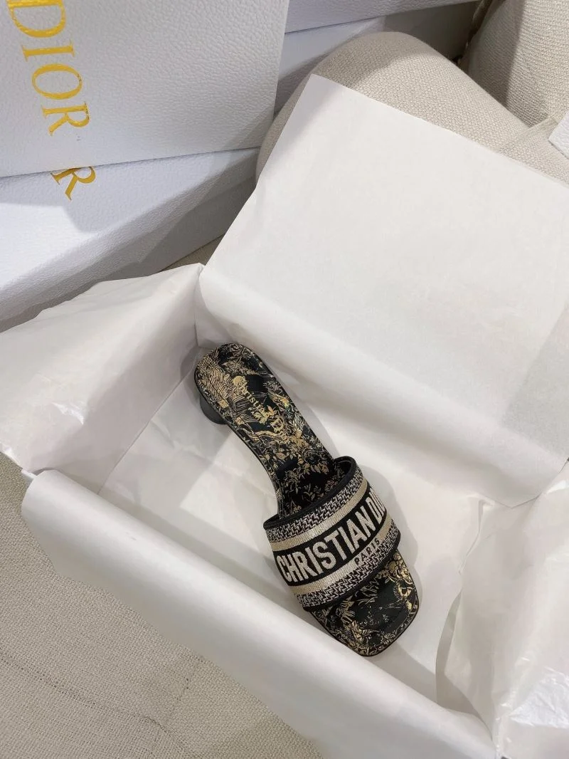 Bargain Christian Dior Slippers