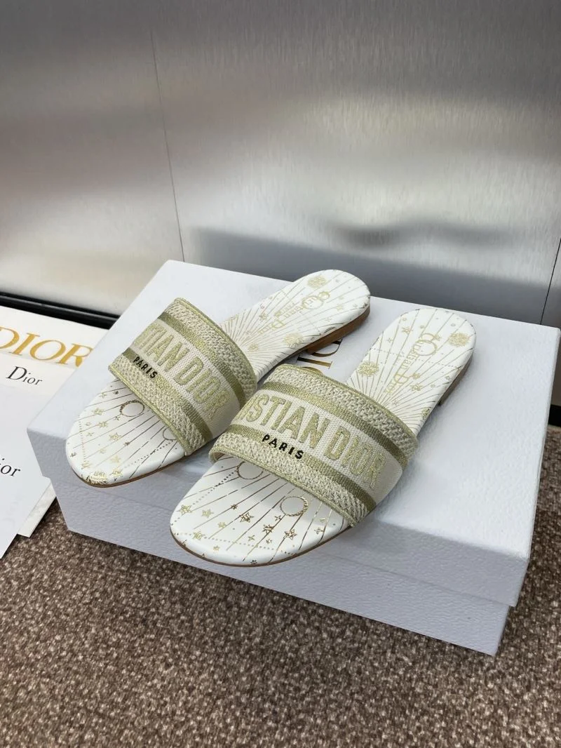 Inexpensive Christian Dior Slippers