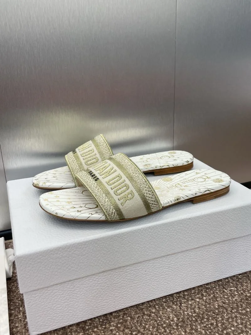 Inexpensive Christian Dior Slippers