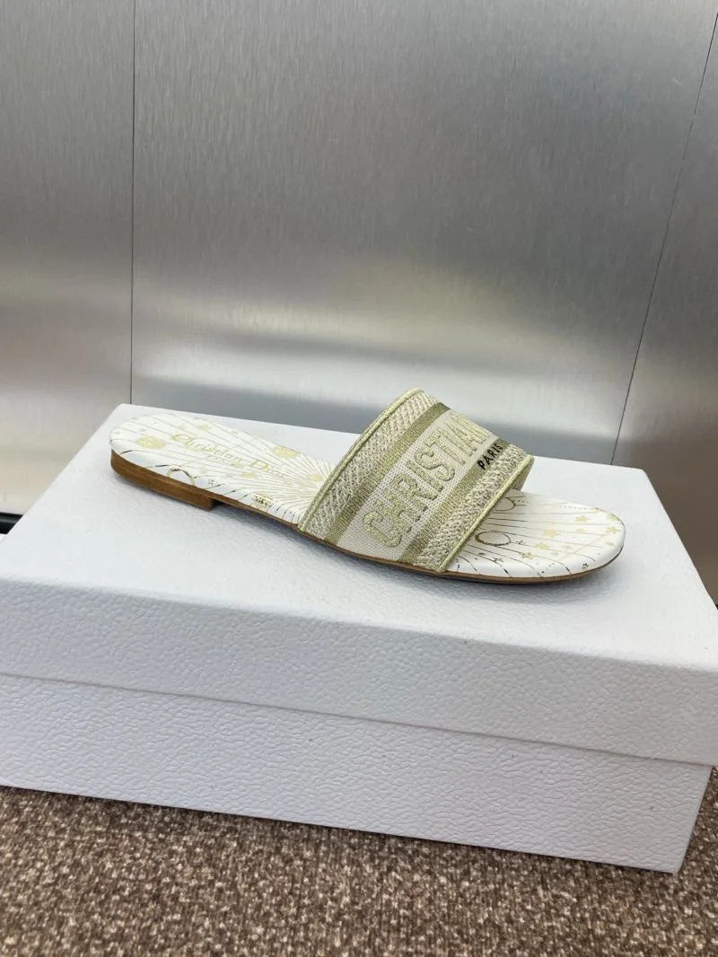 Inexpensive Christian Dior Slippers
