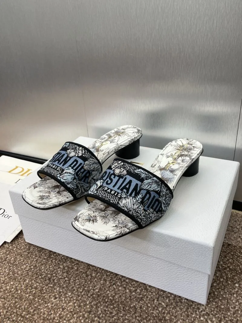 Low-cost Christian Dior Slippers