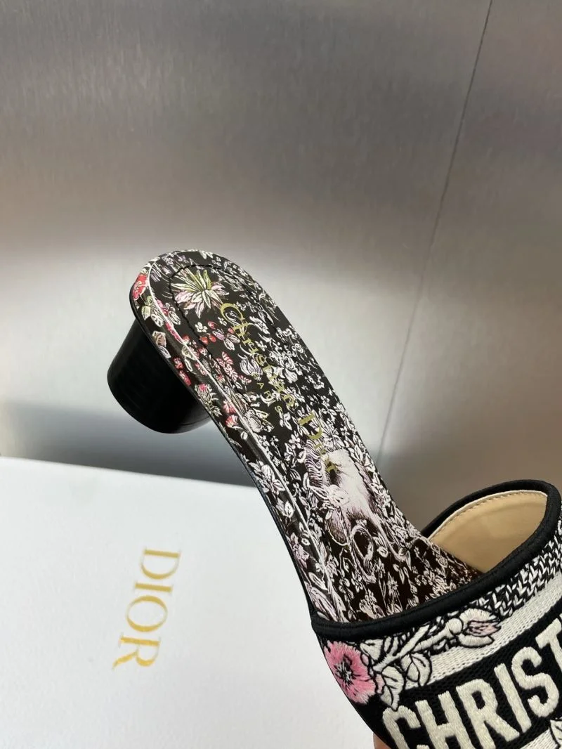 Discounted Christian Dior Slippers