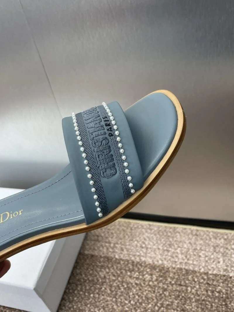 Bargain Christian Dior Slippers
