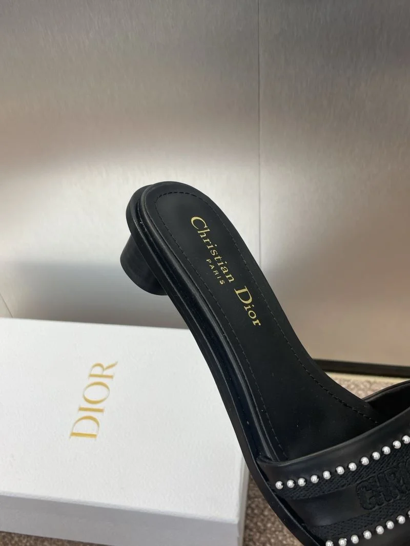 Bargain Christian Dior Slippers