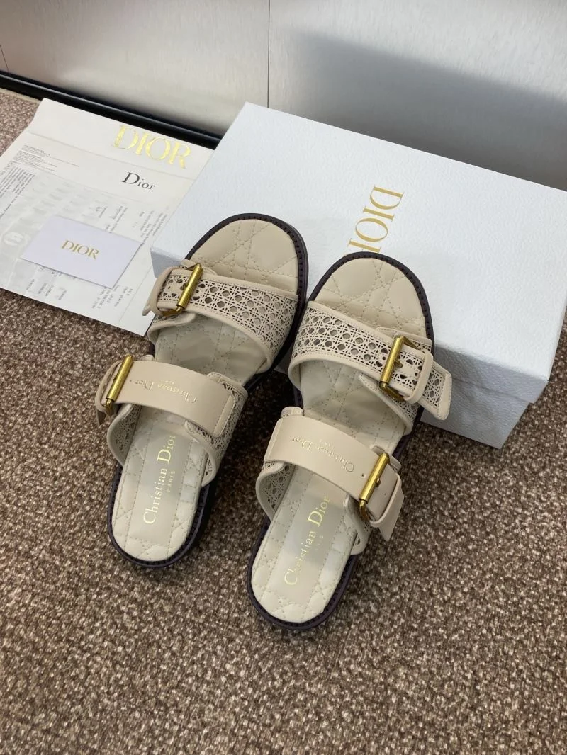 Inexpensive Christian Dior Slippers