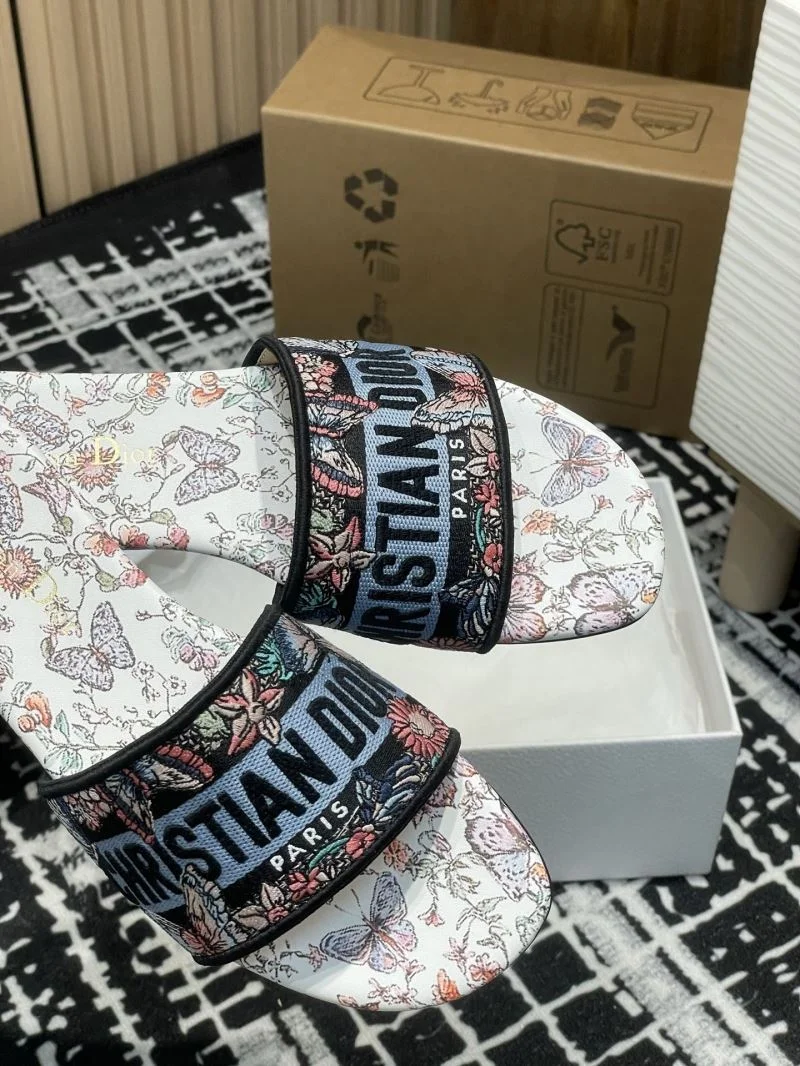 1:1 copy Christian Dior Slippers
