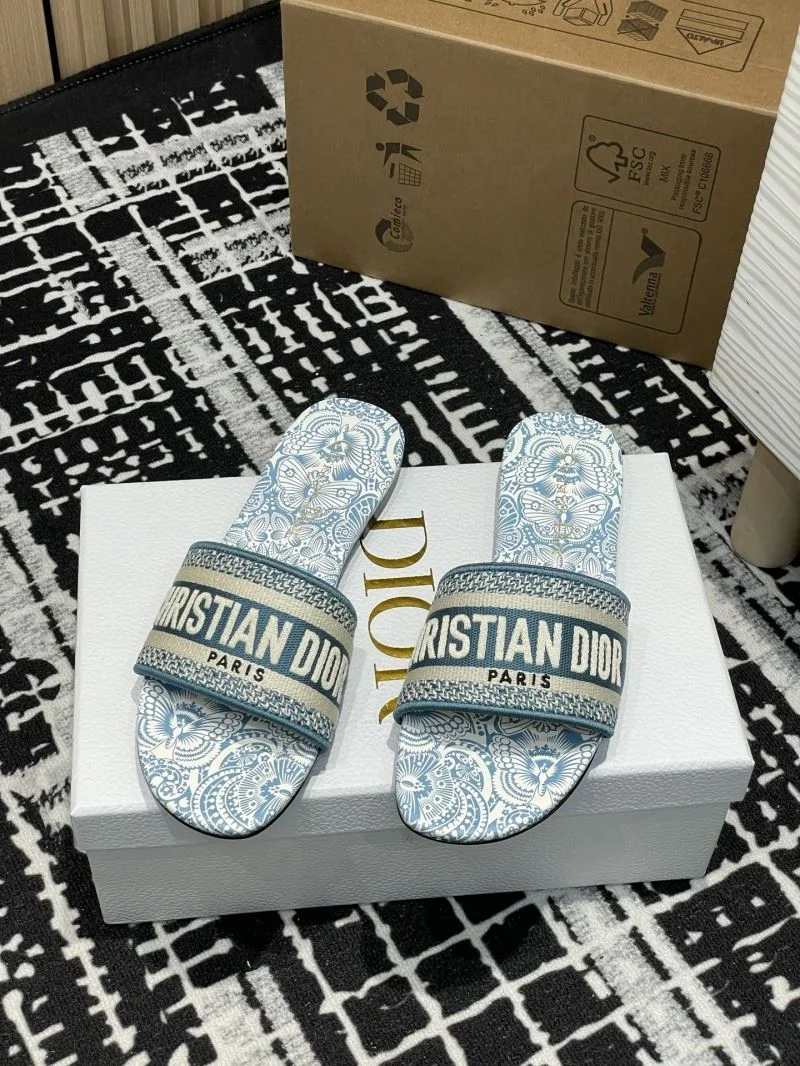 Low-cost Christian Dior Slippers