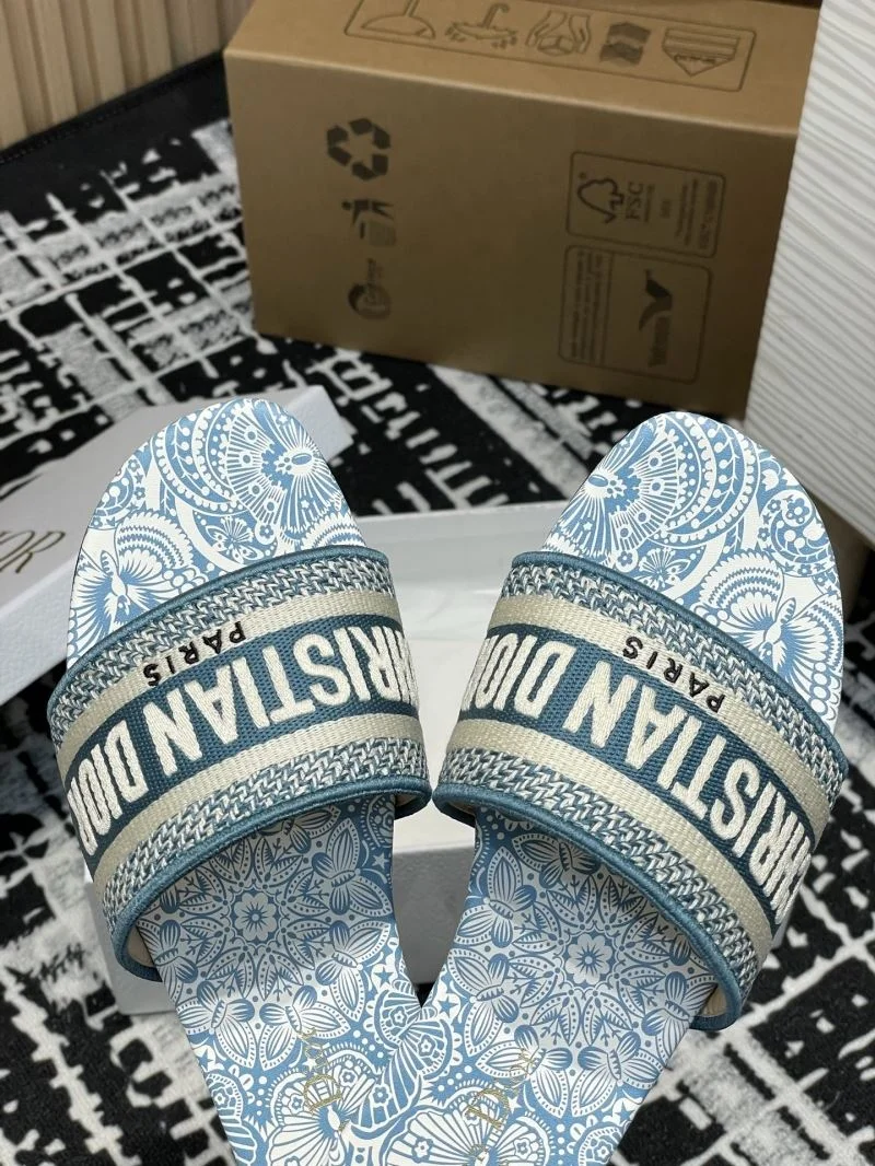 Low-cost Christian Dior Slippers