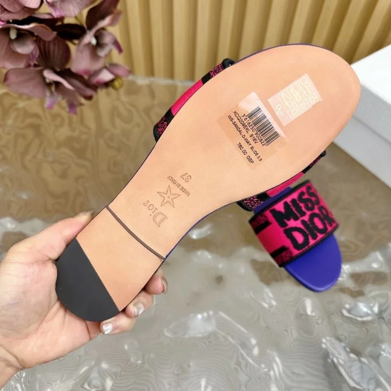 Accurate model Christian Dior Slippers