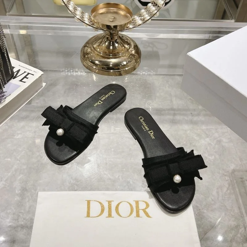 Bargain Christian Dior Slippers