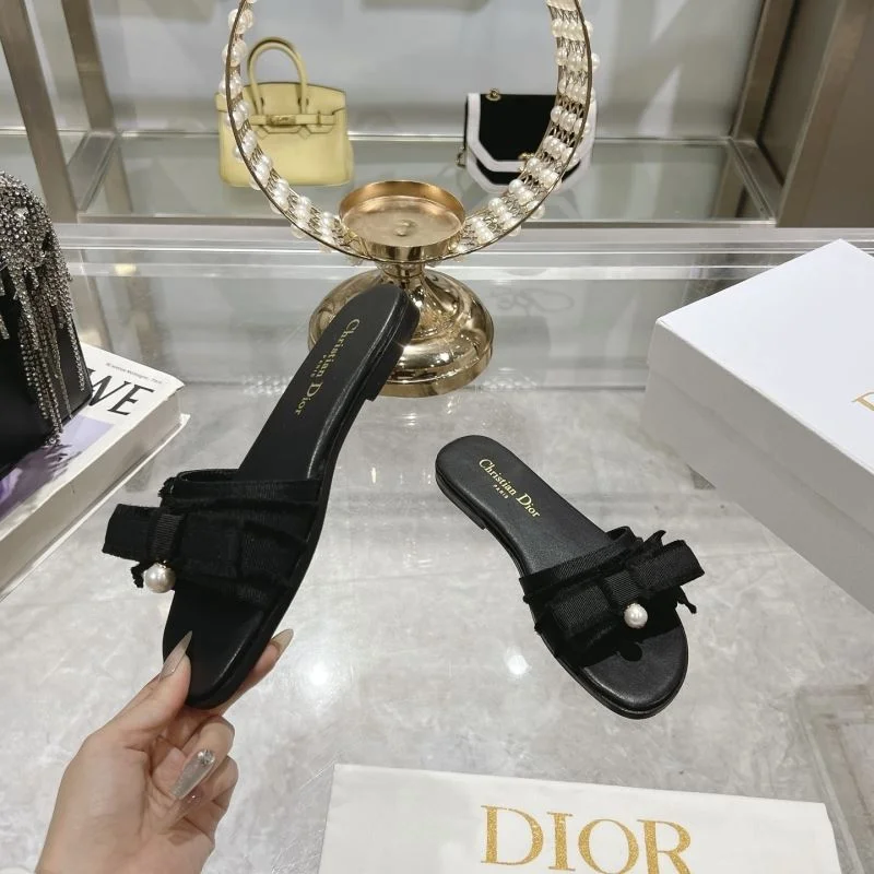 Bargain Christian Dior Slippers