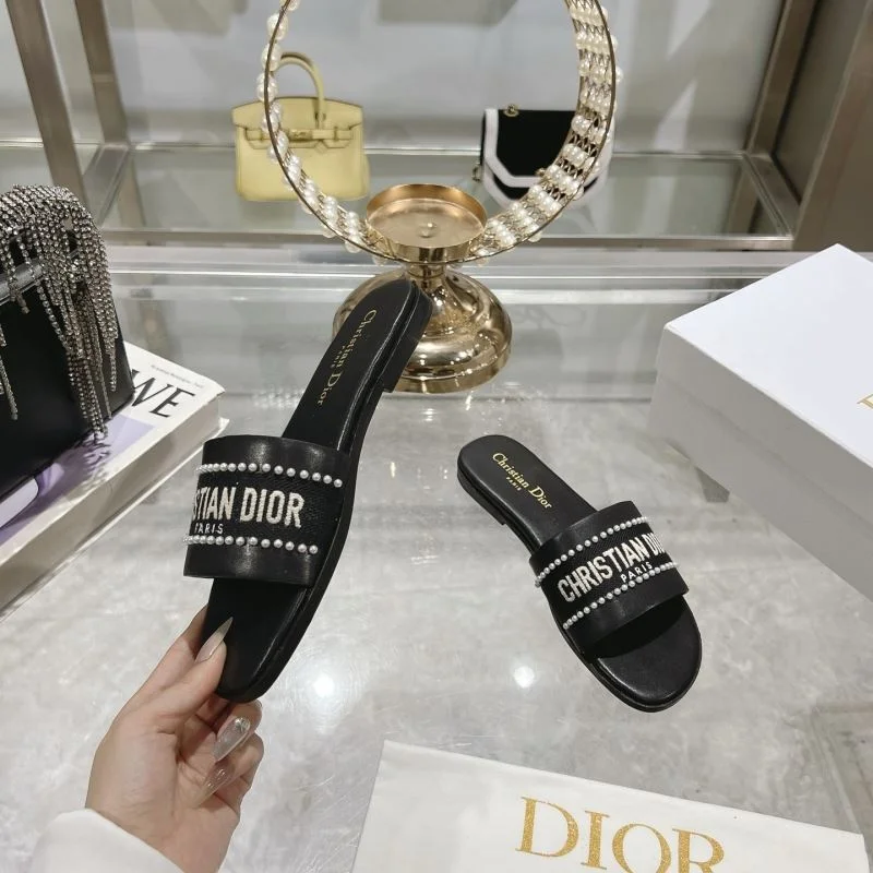 Inexpensive Christian Dior Slippers