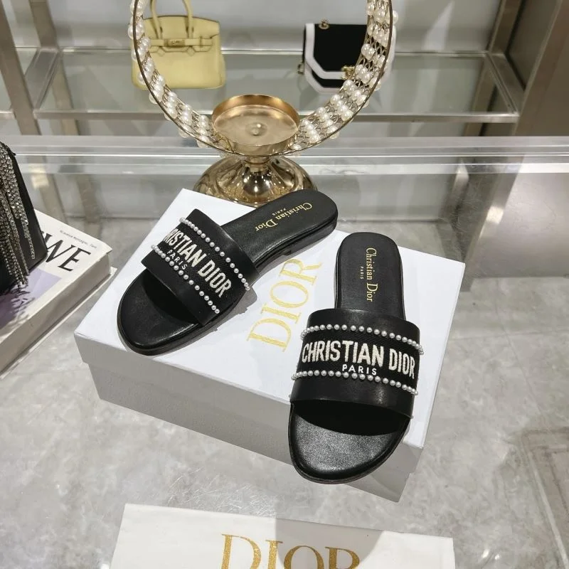 Inexpensive Christian Dior Slippers