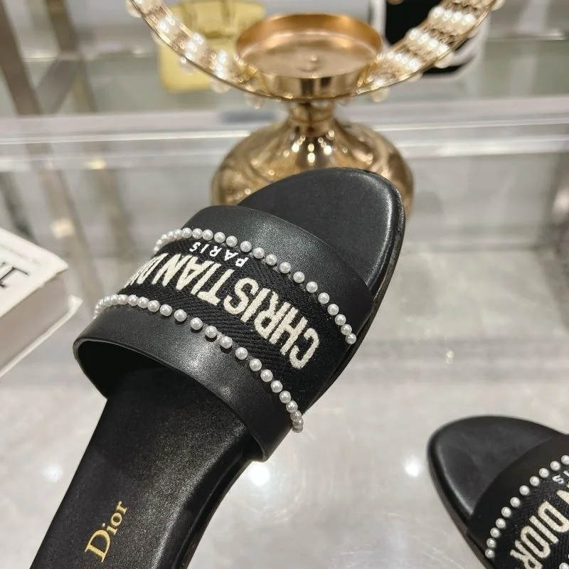 Inexpensive Christian Dior Slippers