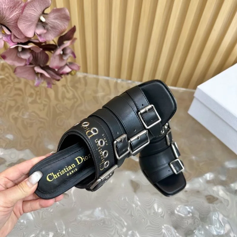 Low-cost Christian Dior Slippers