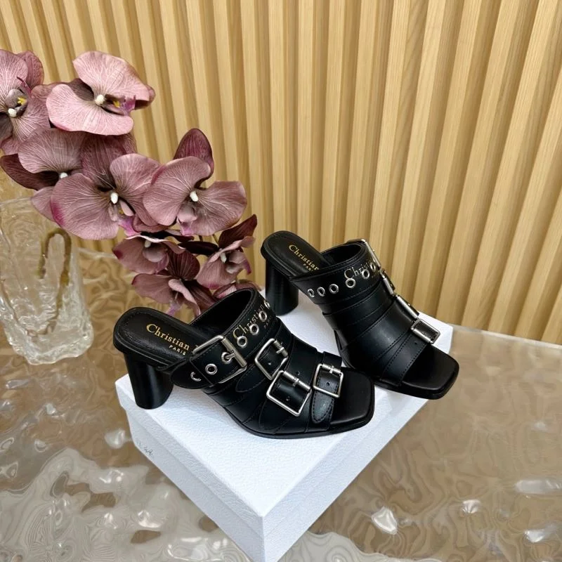 Low-cost Christian Dior Slippers