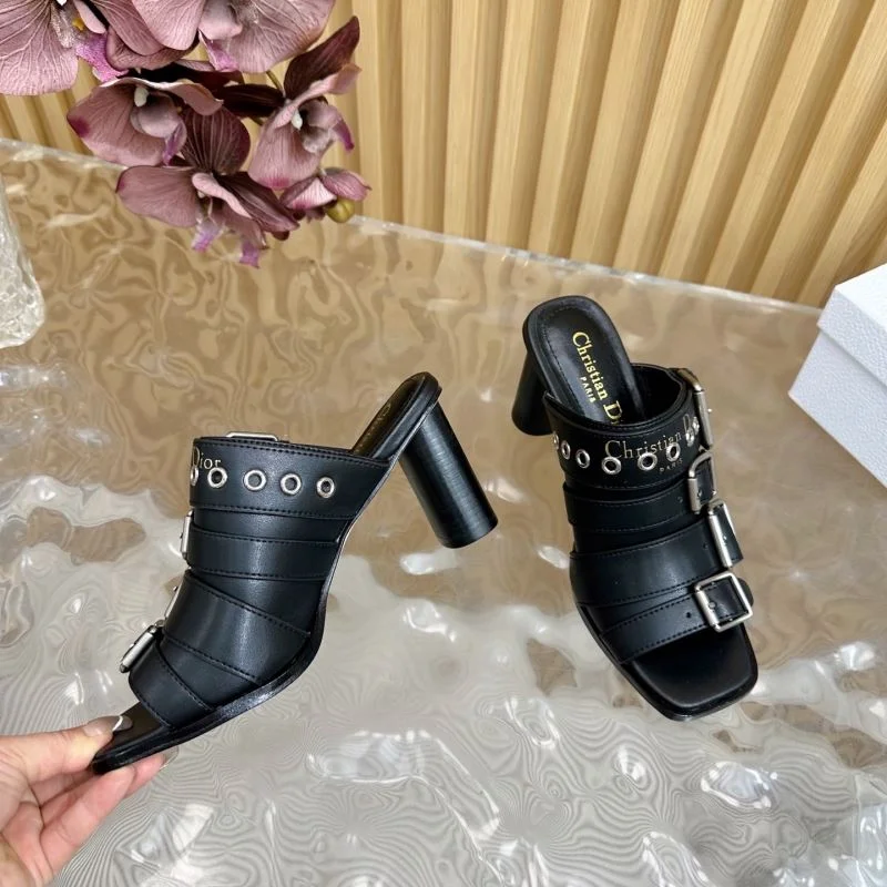 Low-cost Christian Dior Slippers
