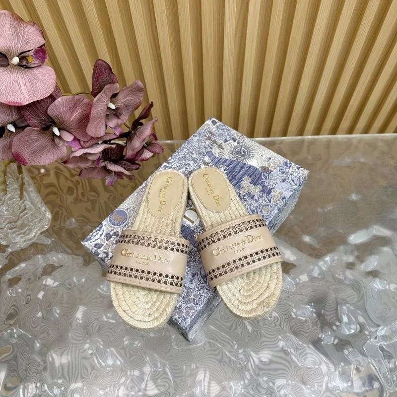Top match Christian Dior Slippers