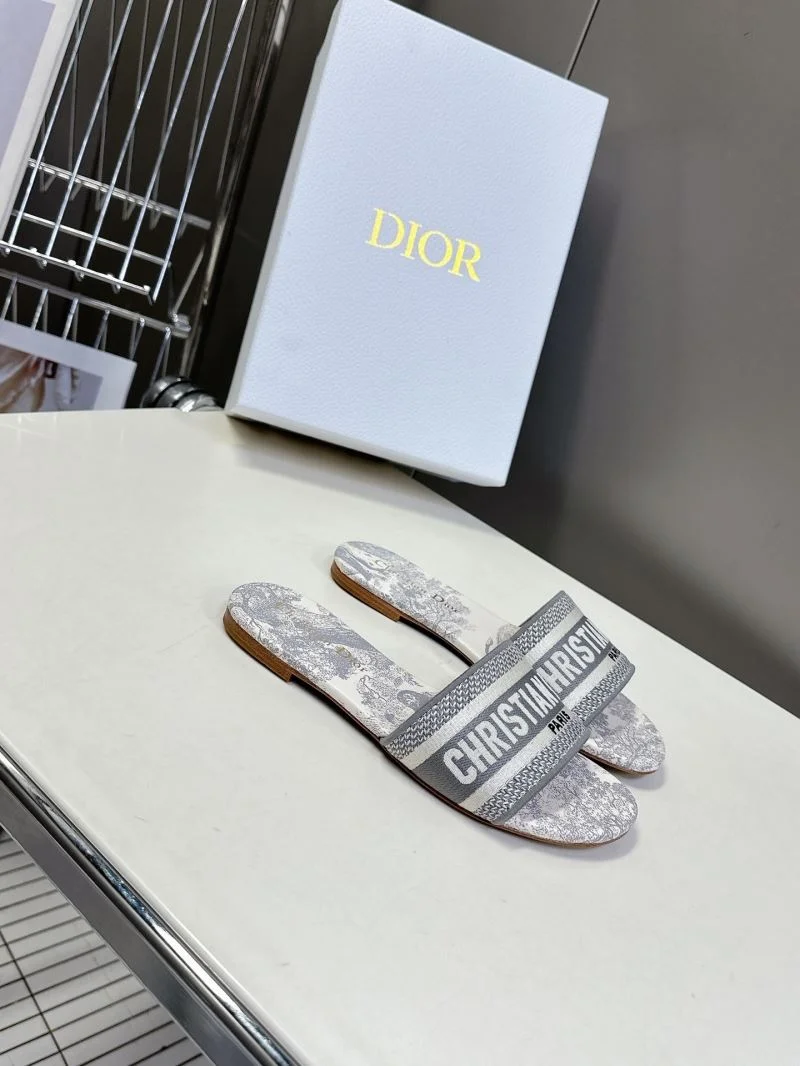Discounted Christian Dior Slippers