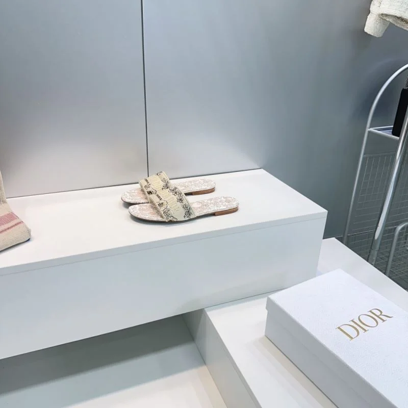 Top mirror Christian Dior Slippers