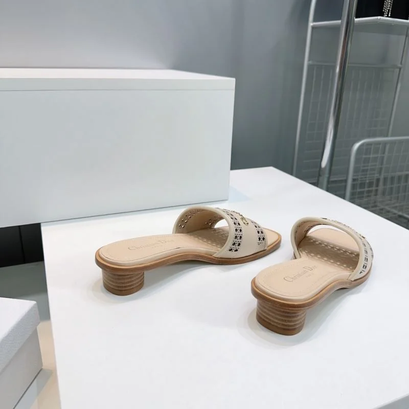 Discounted Christian Dior Slippers