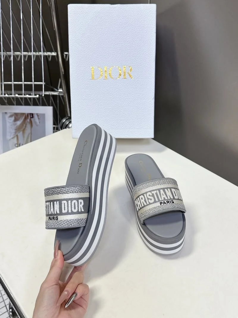 Economical Christian Dior Slippers