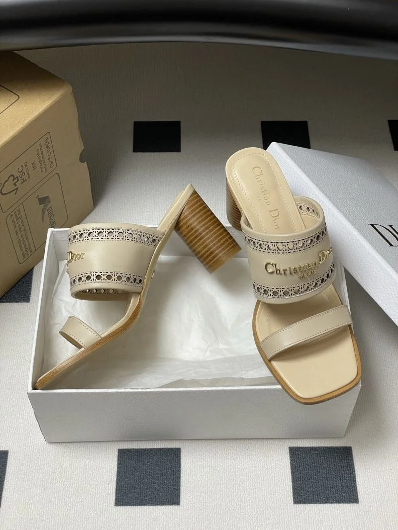 Inexpensive Christian Dior Slippers